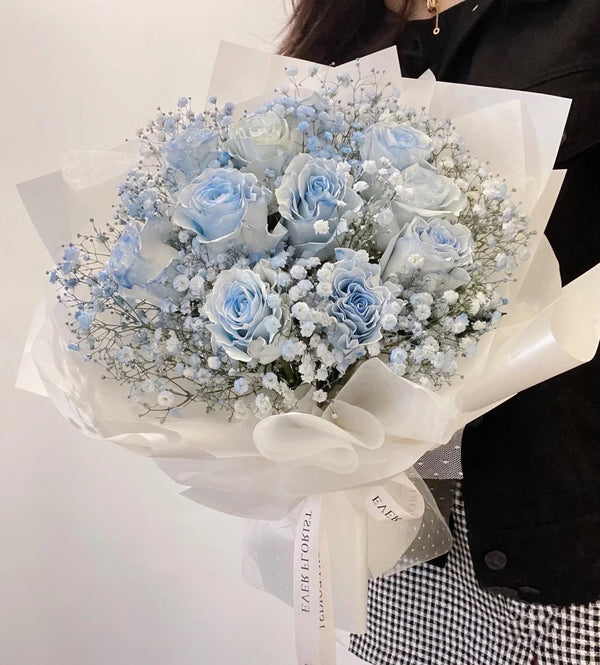 [FRESH FLOWER] Winter Frozen Ice Blue Rose Bouquet – Blooming Moment ...